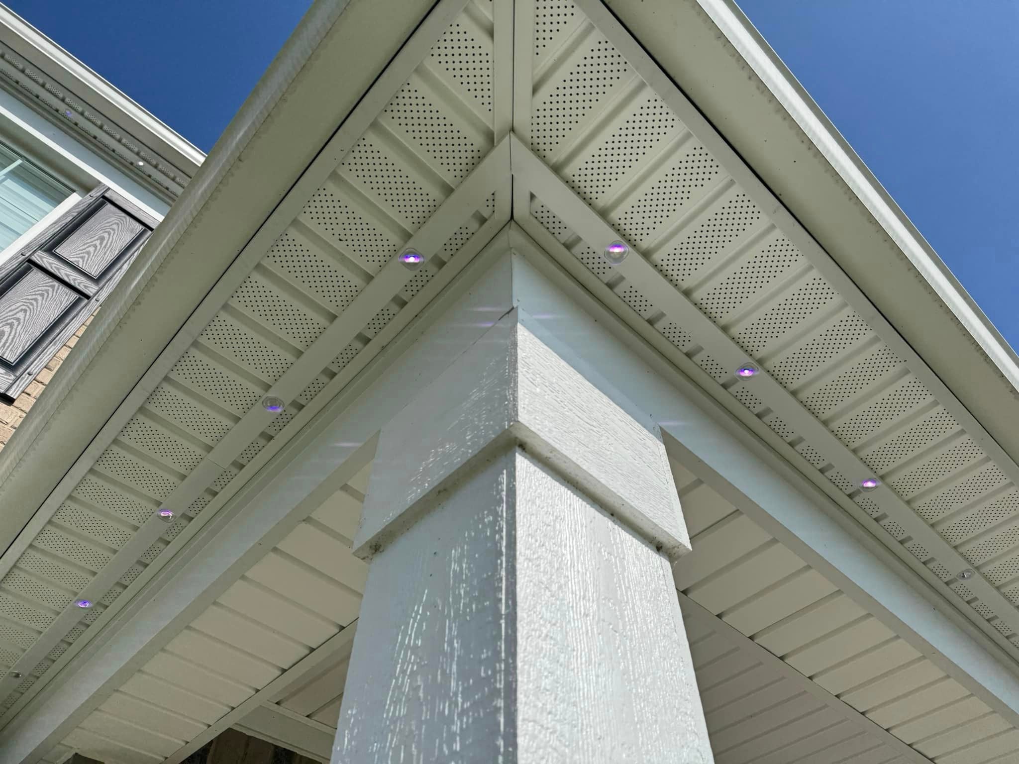 Track for Govee: Achieve Professional Light Alignment - Bear Light Studios